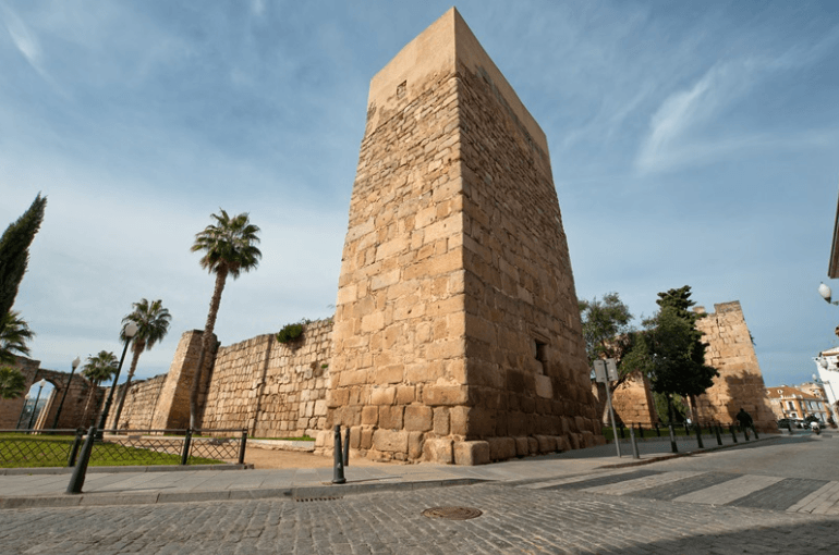Alcazaba Árabe de Mérida - Visitar Mérida