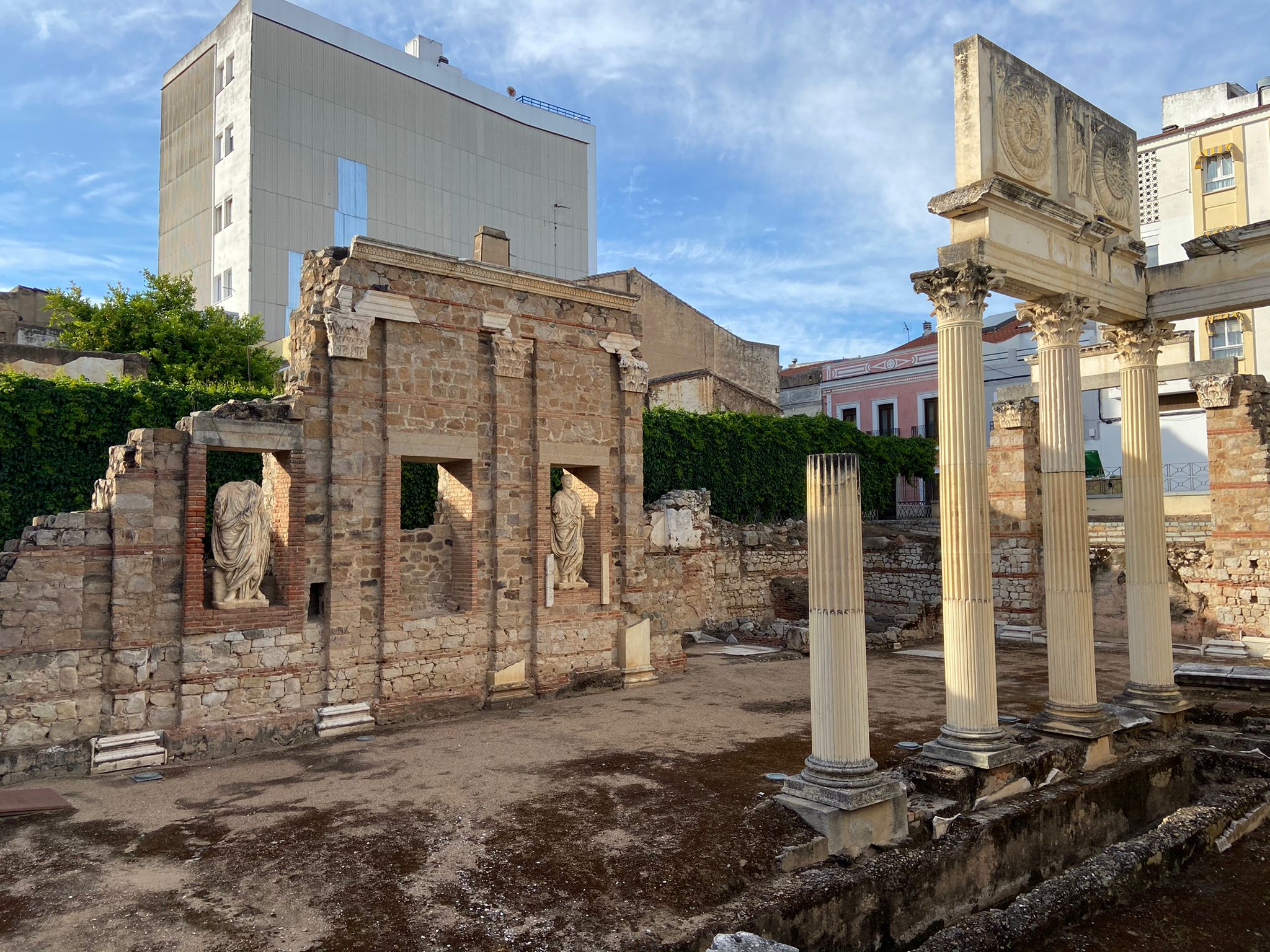 Pórtico del Foro Municipal - Visitar Mérida